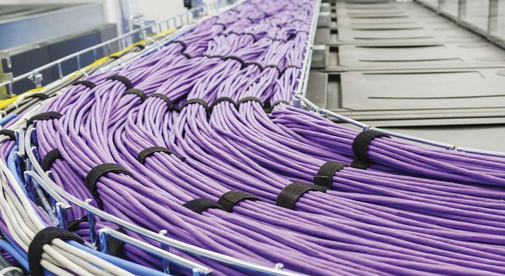 Cables y bandejas portacables